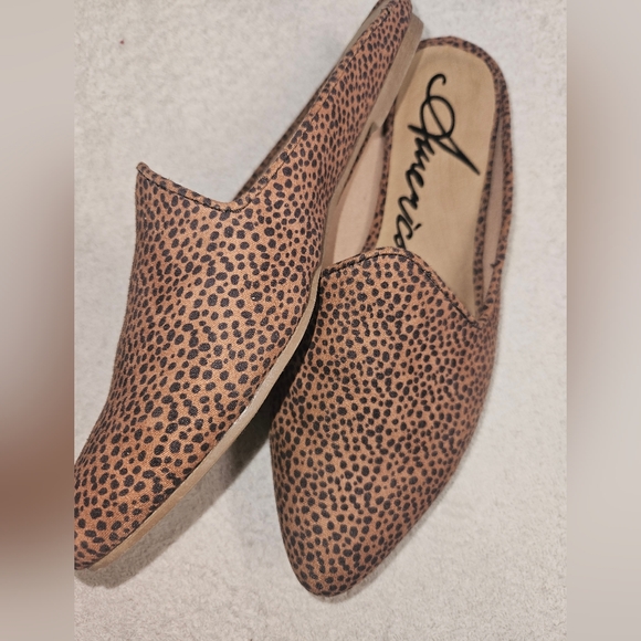 AMERICAN RAG CIE | Shoes | American Rag Cie Womens Size 5 Mule Suede ...